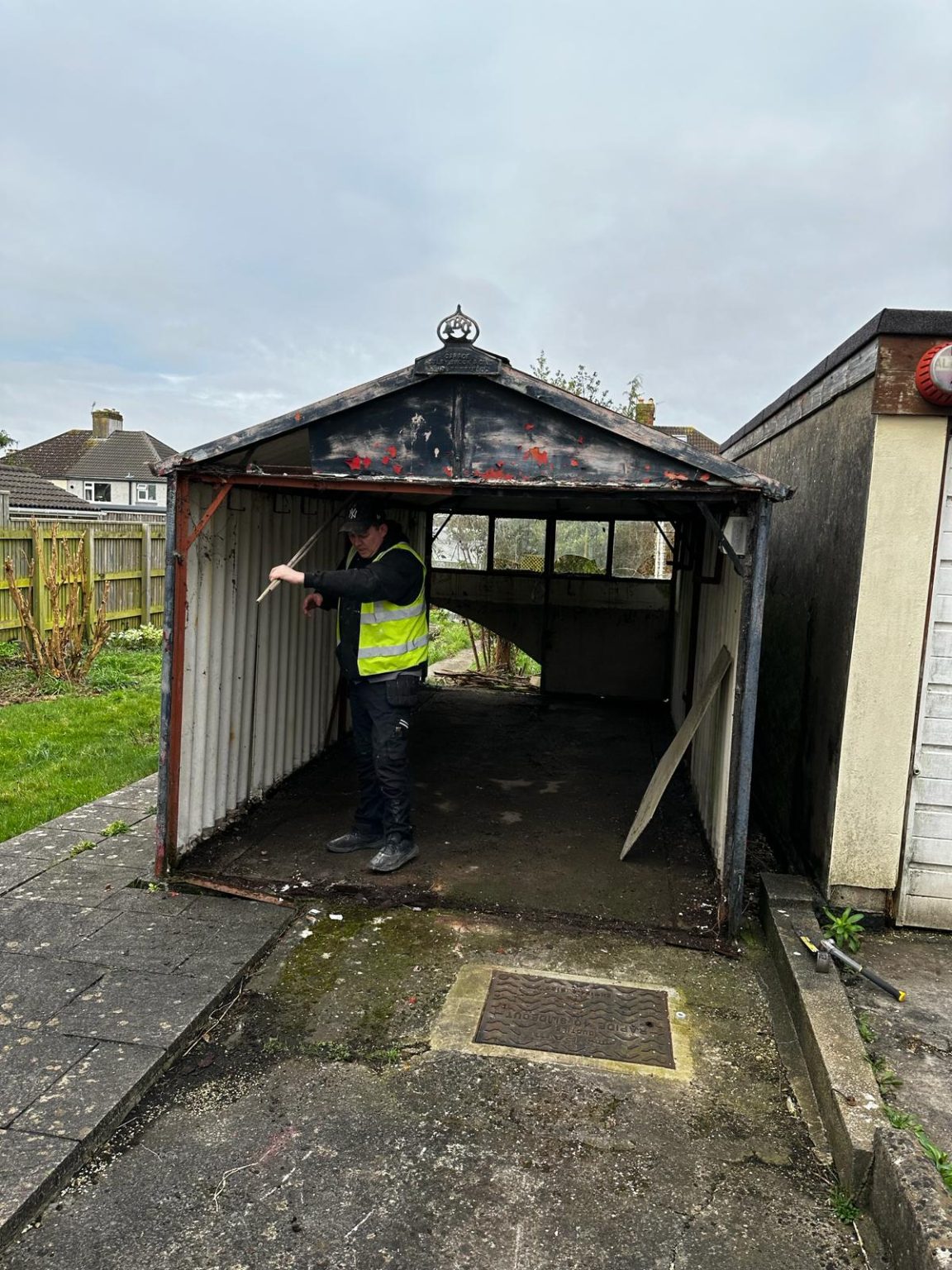 Asbestos Removal Yeovil | Professional Asbestos Removals in Yeovil ...